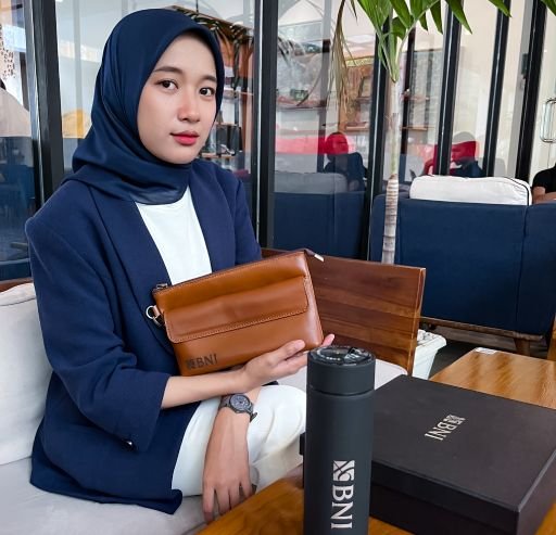 Pusat Souvenir Perusahaan - Seminar Kit Event - Konveksi Seragam Kantor ...